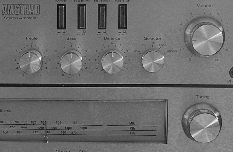 Readers' Lives - Oh My God He Killed Kenny (Rodgers) | Hifi Pig