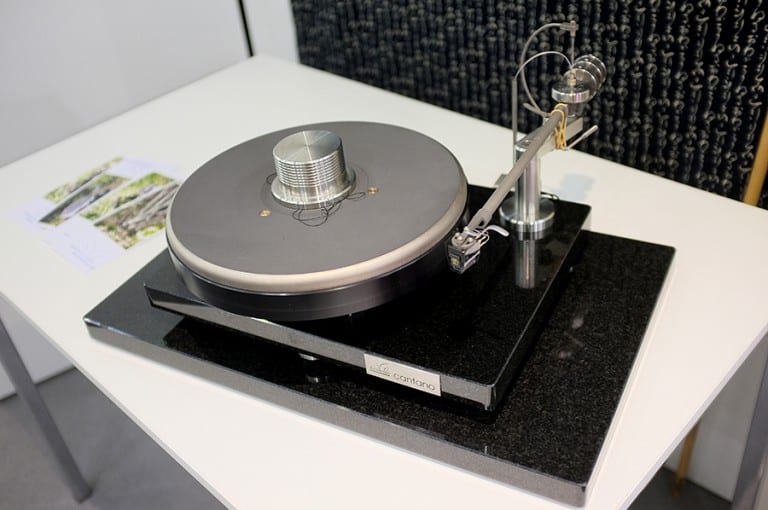 You Spin Me Right Round - Turntables At High End Part 1 | Hifi Pig