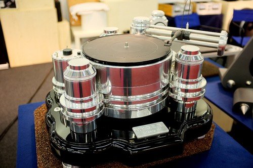 You Spin Me Right Round - Turntables At High End Part 1 | Hifi Pig