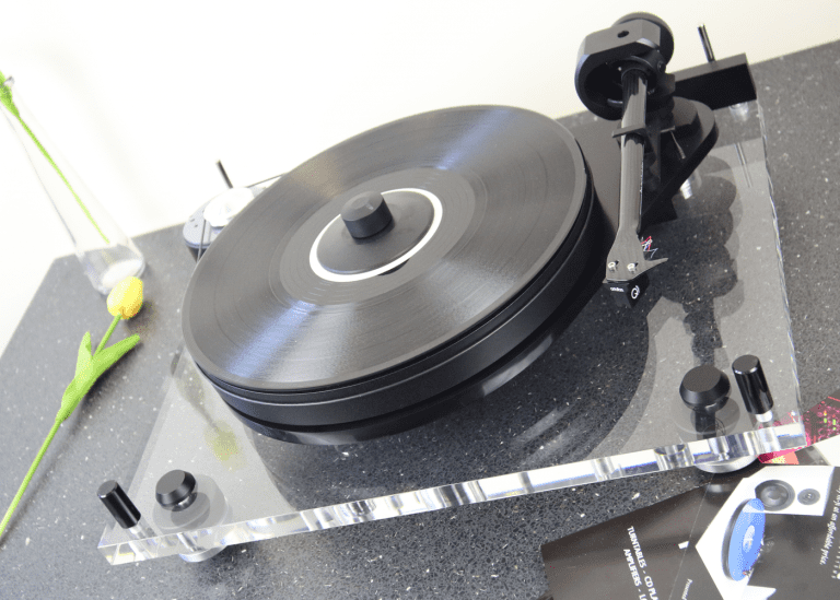 Pro-Ject 6 Perspex Turntable | Hifi Pig
