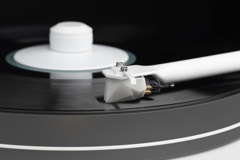 Pro-Ject Releases White Album turntable | Hifi Pig