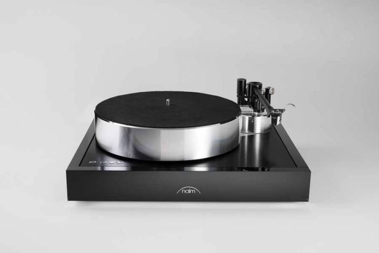 Naim Solstice Special Edition Turntable And Naim Aro Tonearm | Hifi Pig