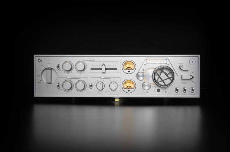 More Pictures Of The HiFi Rose RA180 Integrated Amplifier | Hifi Pig