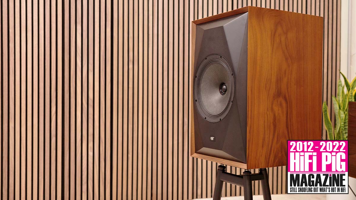 MoFi Electronics SourcePoint 10 Loudspeakers | Hifi Pig