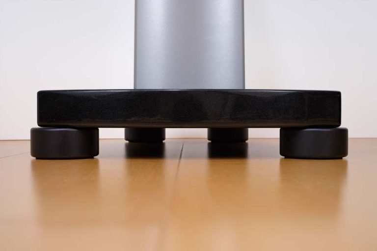 Stack Audio AUVA 70 Speaker Isolators | Hifi Pig