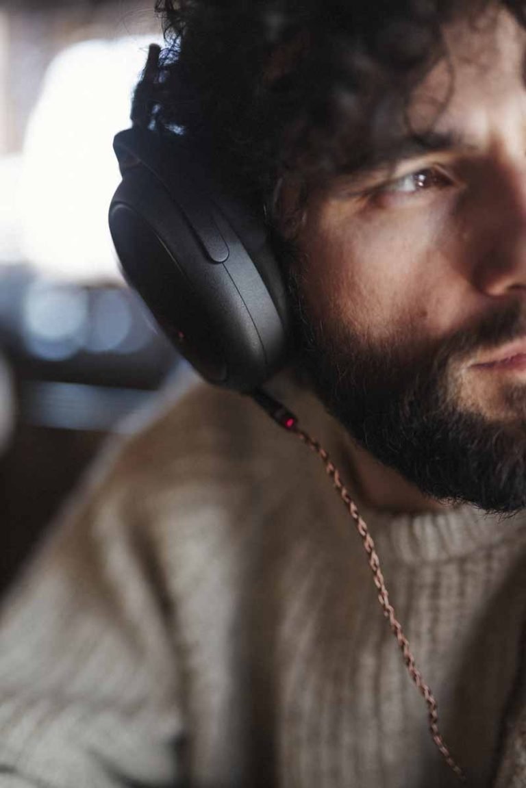 Meze LIRIC 2nd Generation Headphones | Hifi Pig