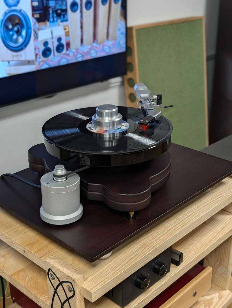 Connected Fidelity TT-Hub Turntable – Hifi Pig