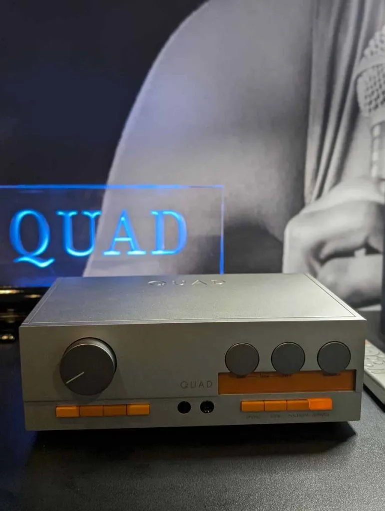 QUAD 33 Preamp And 303 Power Amp – Hifi Pig