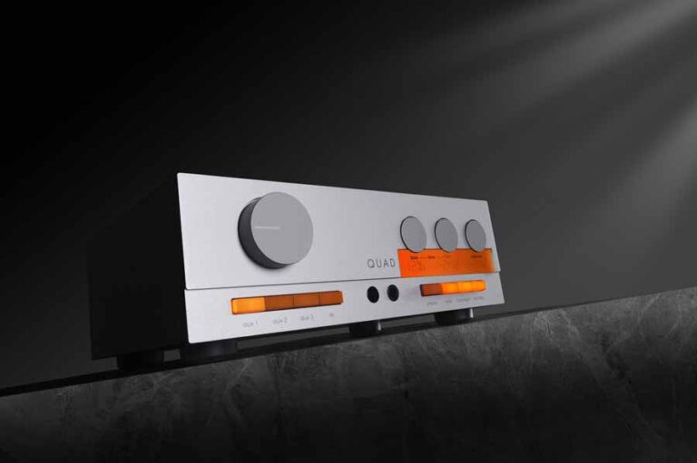 QUAD 33 Preamplifier And QUAD 303 Power Amplifier – Hifi Pig
