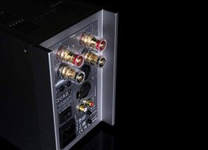 QUAD 33 Preamplifier And QUAD 303 Power Amplifier | Hifi Pig