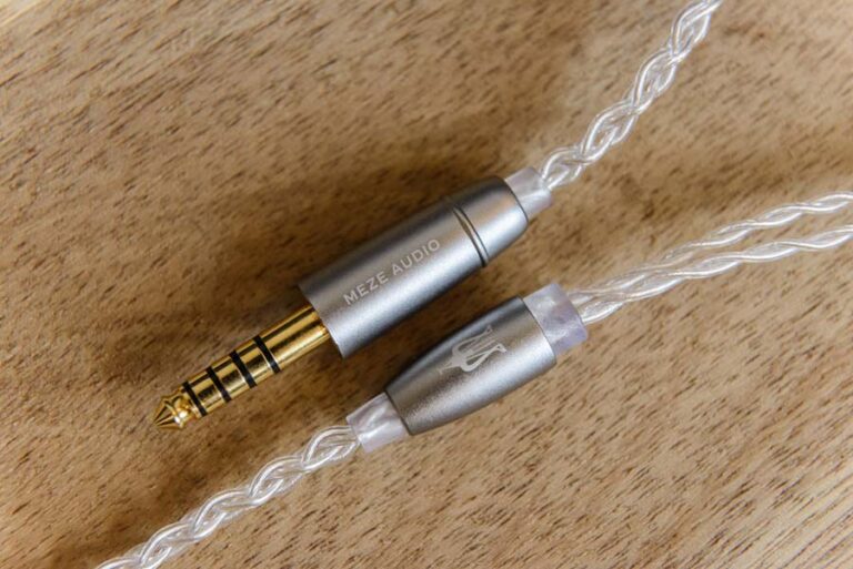 Meze Alba Earphones – Hifi Pig