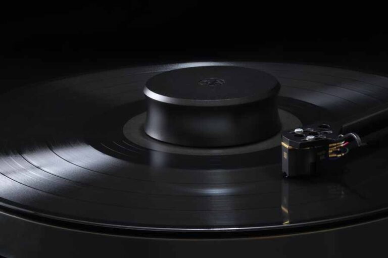 Stack Audio Serene Stabiliser And Stack Audio Serene Mat | Hifi Pig