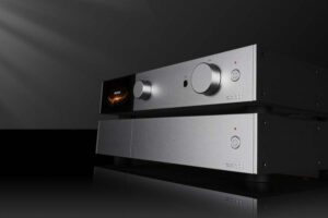 Audiolab 9000P Power Amplifier and 9000Q Pre-Amplifier | Hifi Pig
