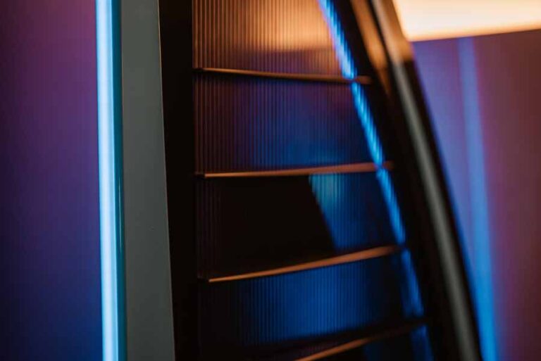 Popori Acoustics Vitorla Electrostatic Loudspeakers – Hifi Pig