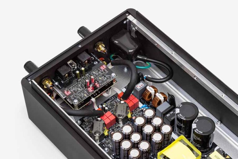 Mola Mola Perca Power Amplifier – Hifi Pig