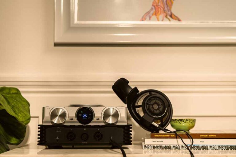 iFi iDSD Phantom DAC Headphone Amp And Streamer Launch – Hifi Pig